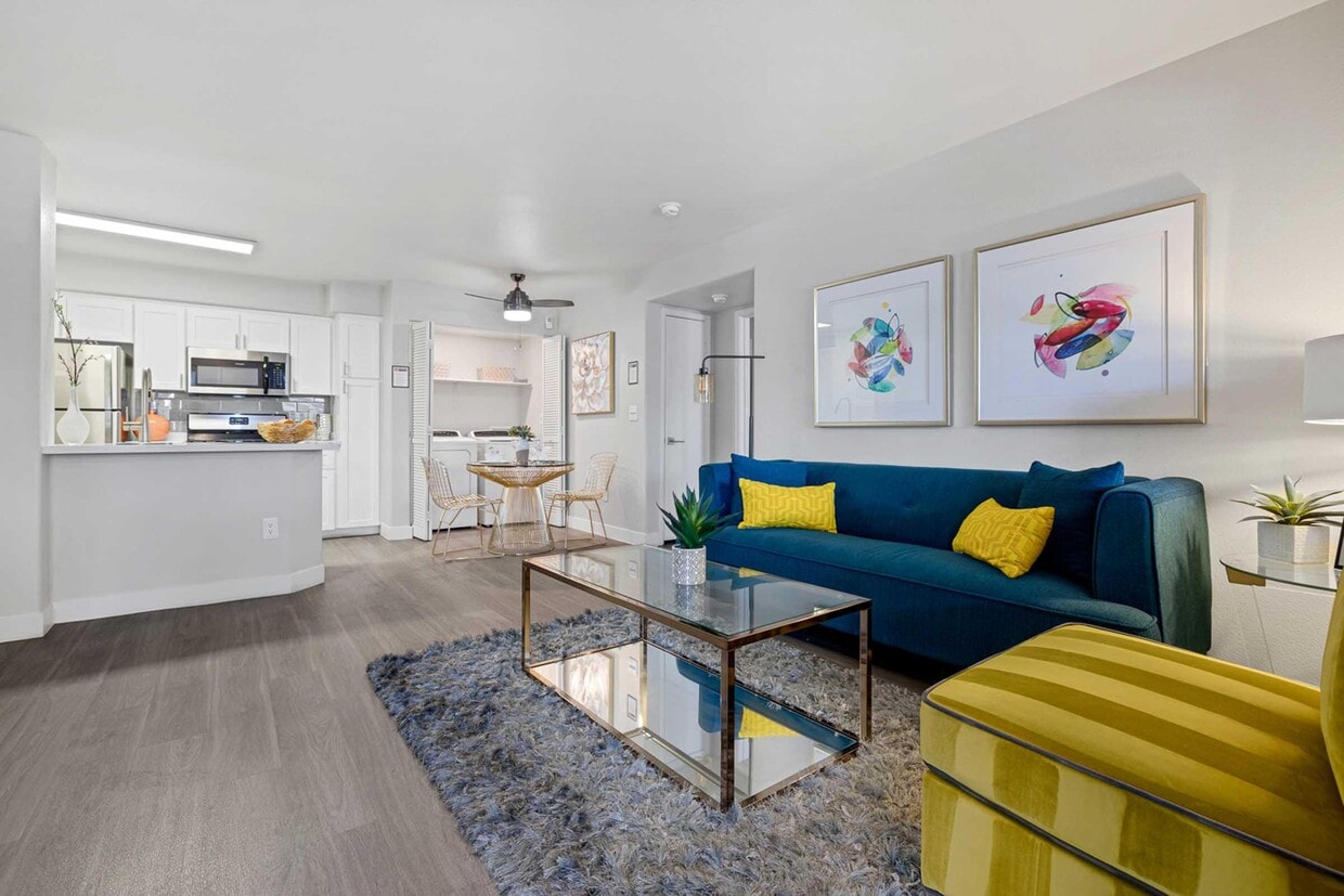 The Edmond At Hacienda Apartments