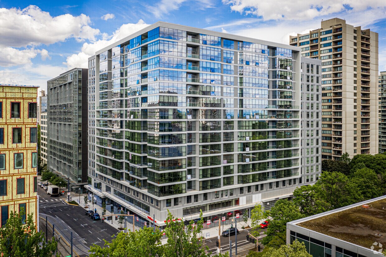 The Collective on 4th - Apartments in Portland, OR | Apartments.com