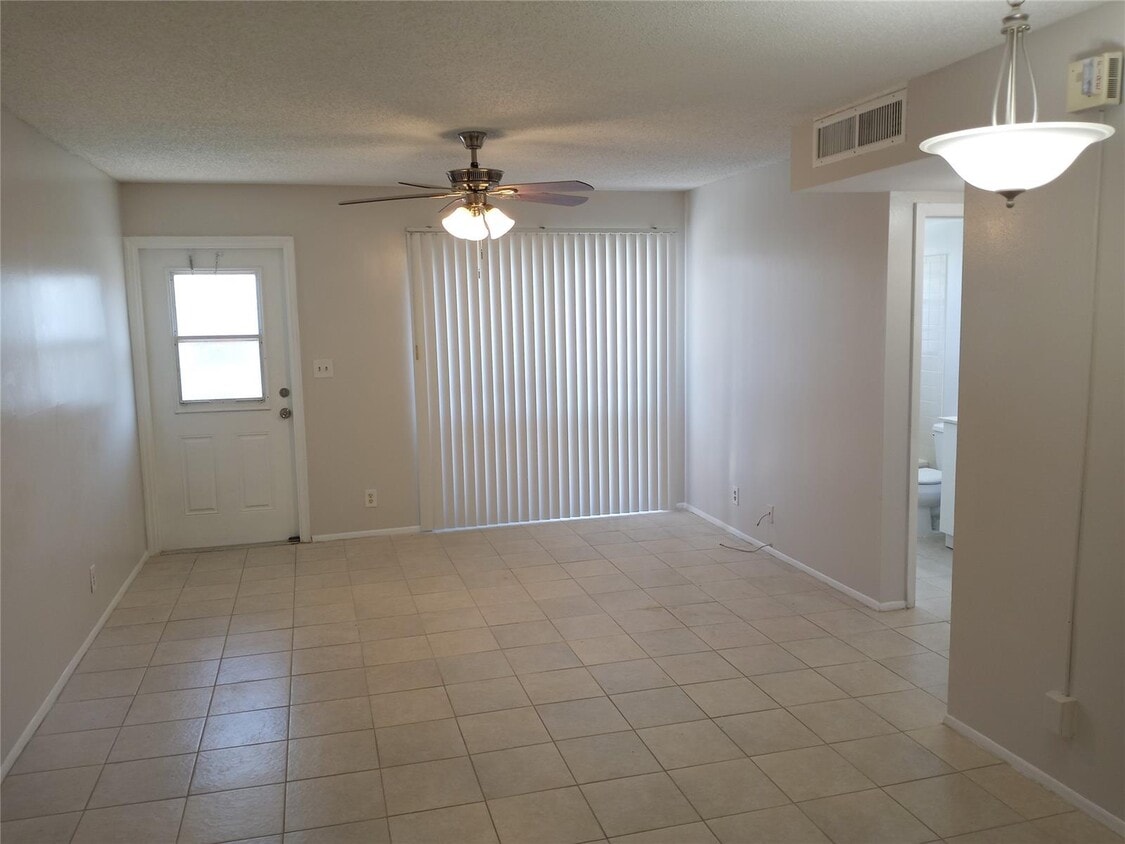 2641 Riverside Dr, Coral Springs, FL 33065 - Condo for Rent in Coral ...