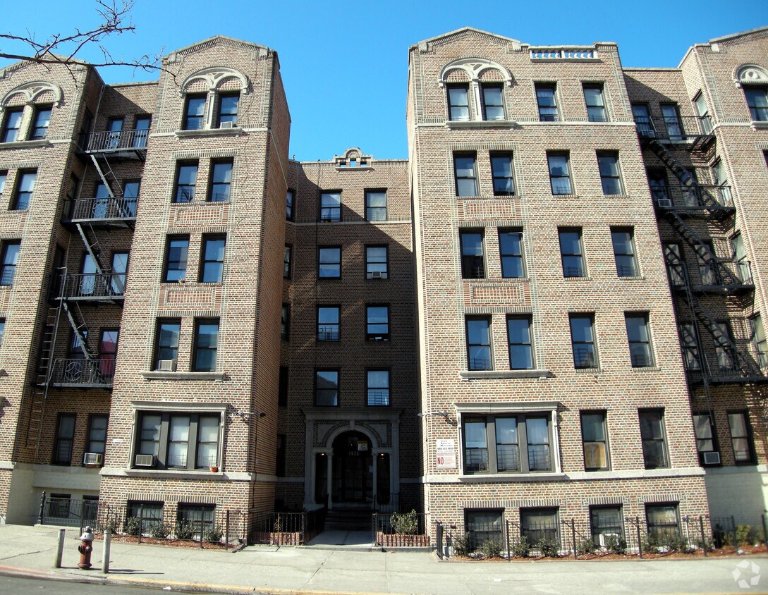 1575 Grand Concourse, The Bronx, NY 10452 - 1575 Grand Concourse The ...