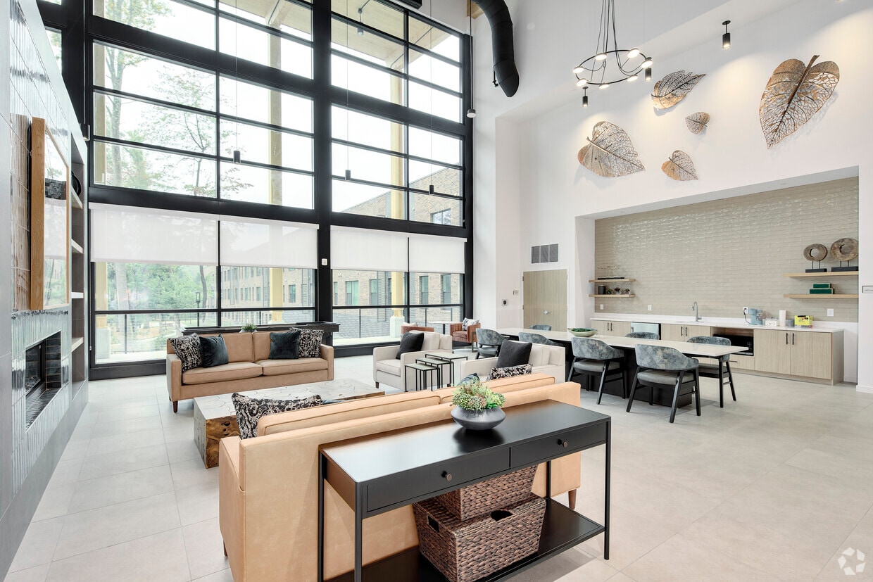 The Lodge at Autumn Willow Senior Apartments - 13175 Autumn Willow Dr ...