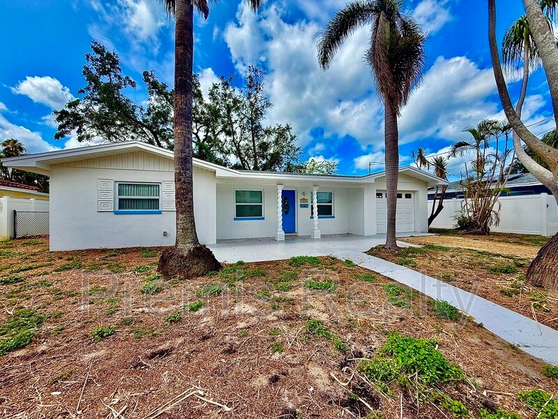 7838 Causeway Blvd N, Saint Petersburg, FL 33707 - House Rental in ...