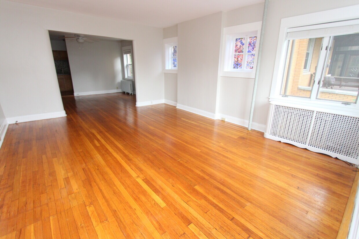 6554 Darlington Rd Unit 6554, Pittsburgh, PA 15217 - Room for Rent in ...