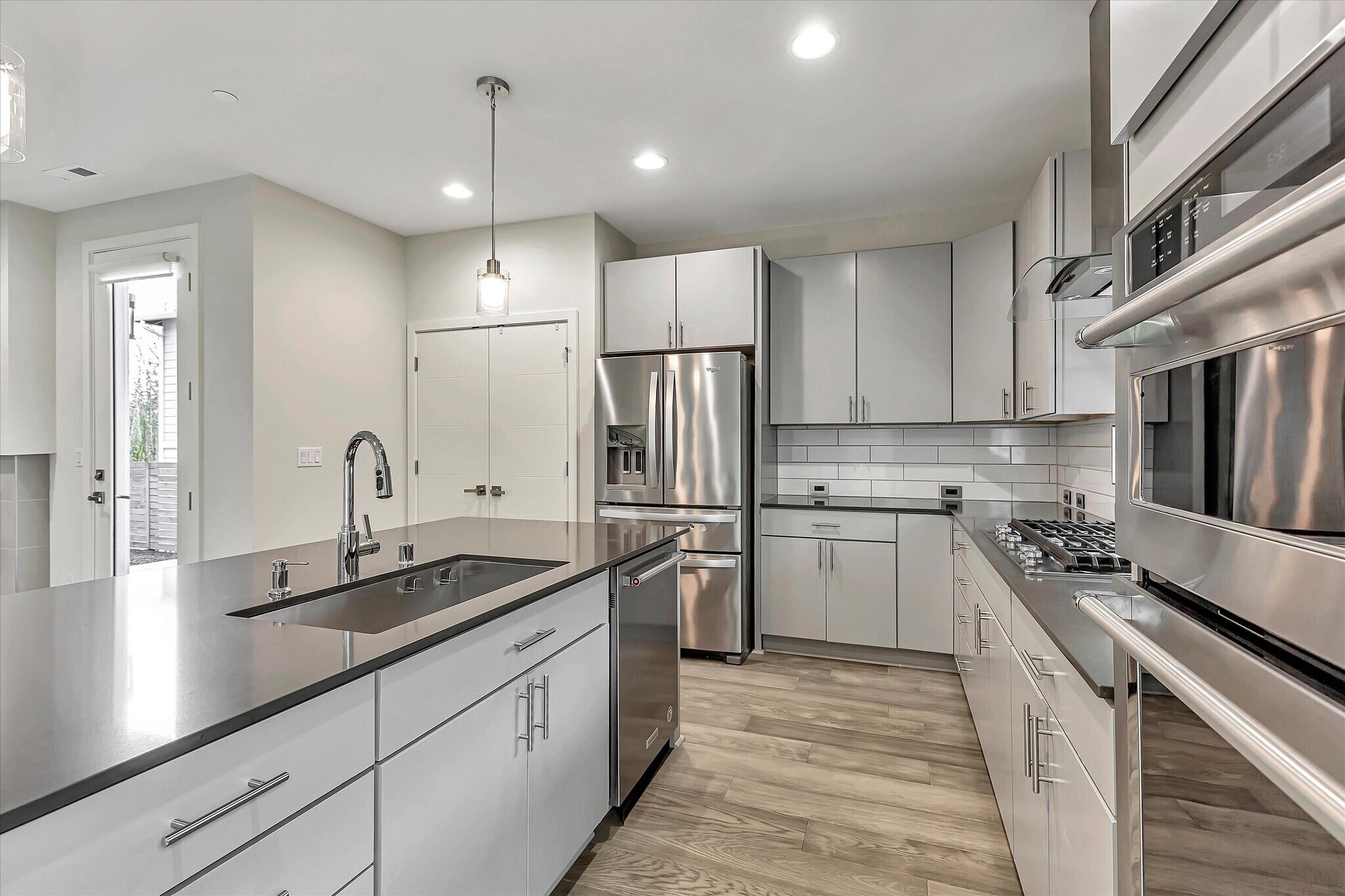13849 NE 98Th St, Kirkland, WA 98033 - House Rental in Kirkland, WA ...