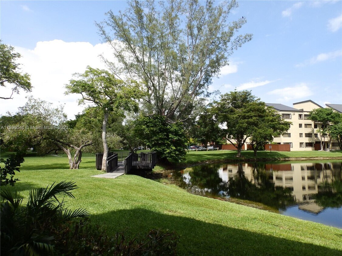 6601 SW 116th Ct Unit 105, Miami, FL 33173 - Condo for Rent in Miami ...