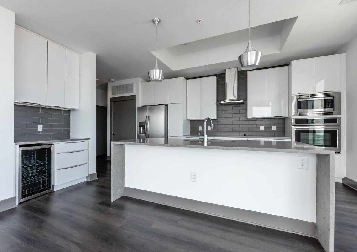 Uptown 550 Apartments - Charlotte, NC | Apartments.com