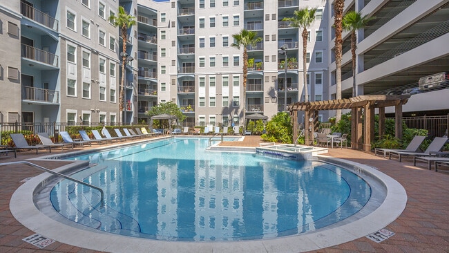 Cortland Uptown Altamonte - Apartments in Altamonte Springs, FL ...