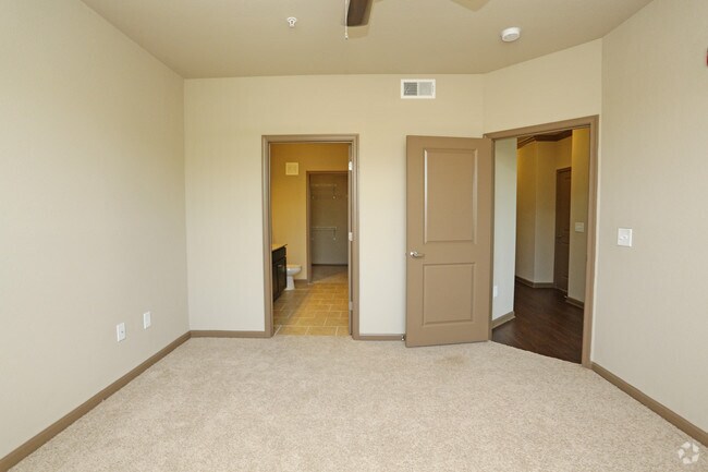 Stone Pointe Apartments - Woodbridge, VA | Apartments.com