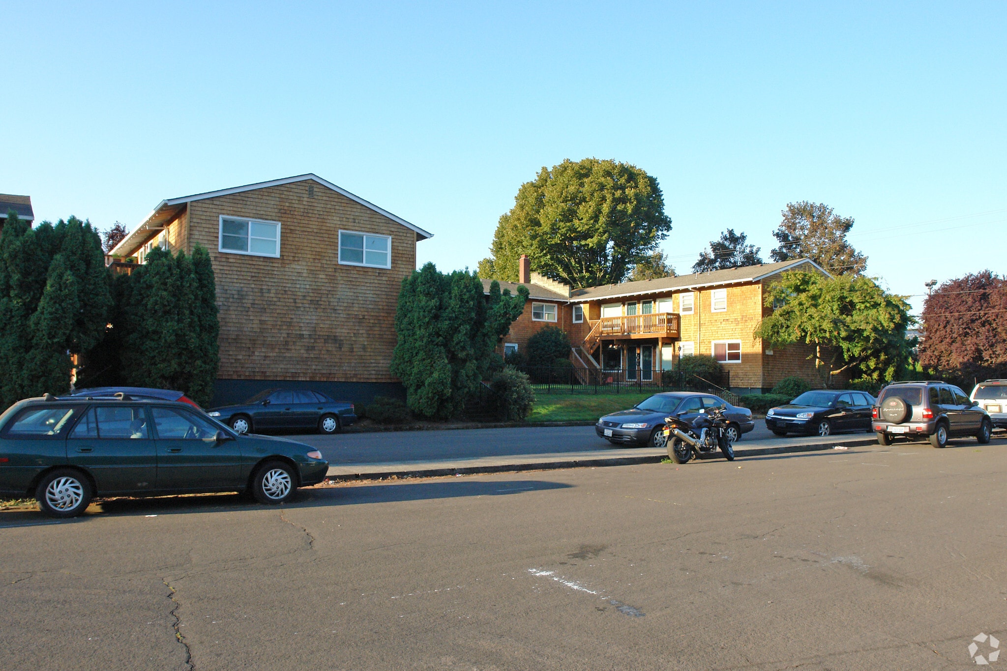 The Waverleigh Apartments - 2920-3030 Se Waverleigh Blvd Portland, OR ...