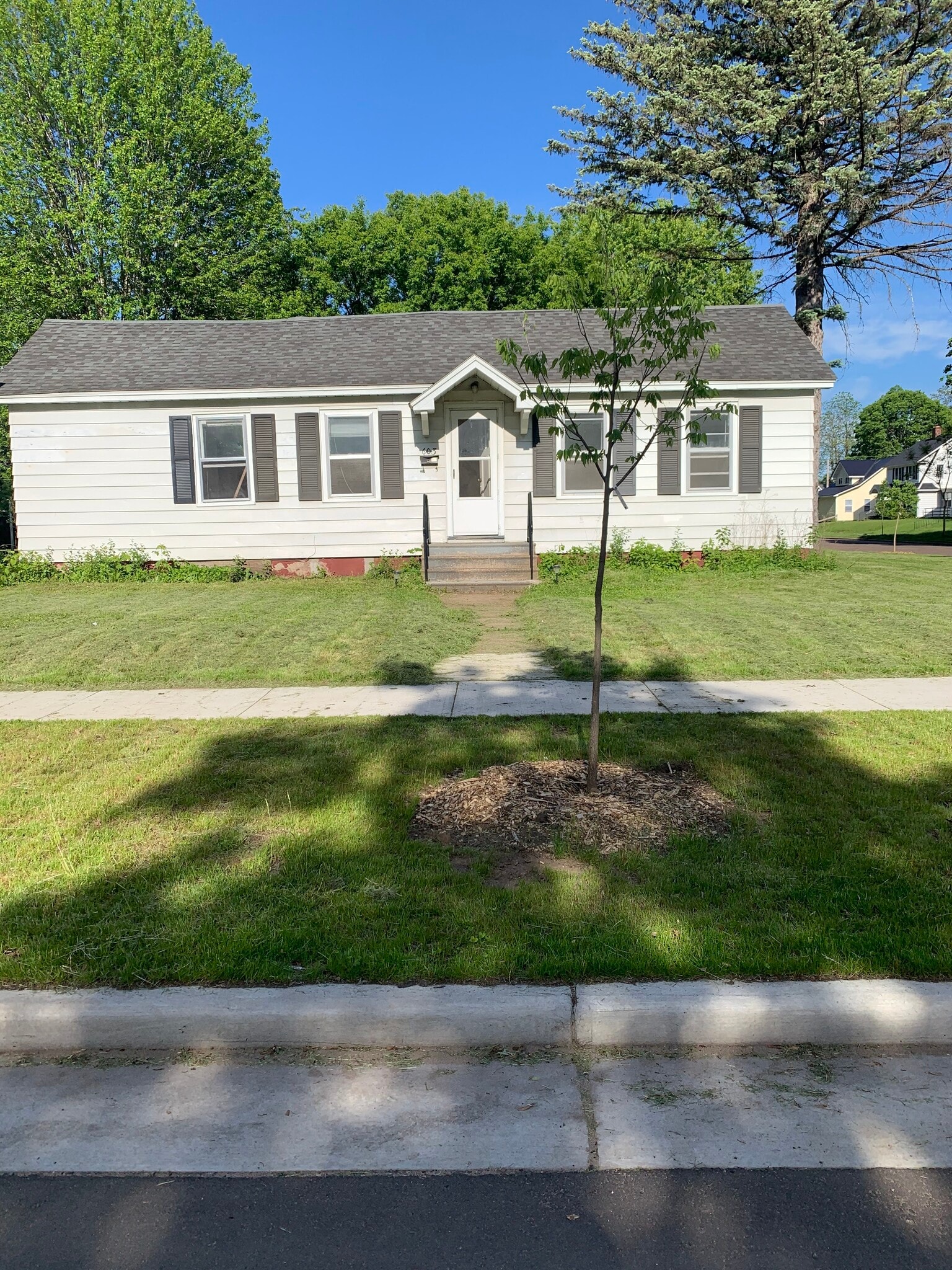 603 2nd Ave Unit 6BR/2BA, Eau Claire, WI 54703 Houses for Rent - Eau ...