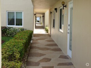 Best Luxury Kings Point Burgundy Apartments for Rent - Delray Beach, FL ...