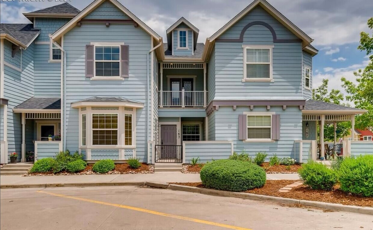 163 S Raven Mine Dr, Colorado Springs, CO 80905 - Townhome Rentals in ...