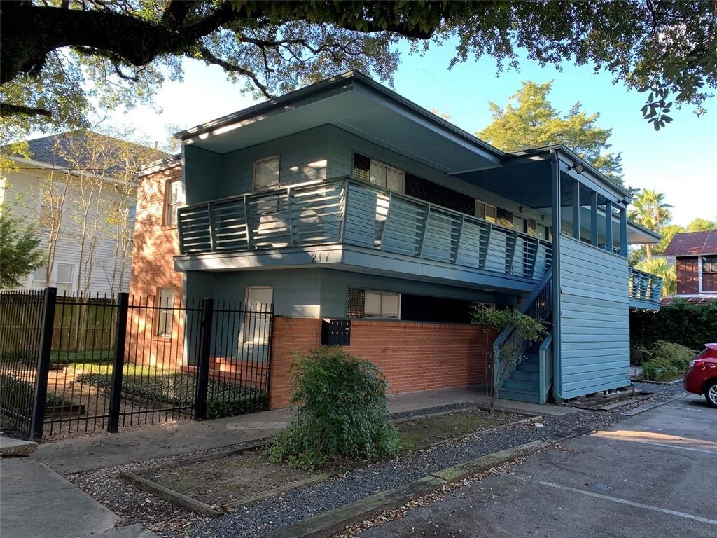 217 E 12th St Unit 3, Houston, TX 77008 - Room for Rent in Houston, TX ...