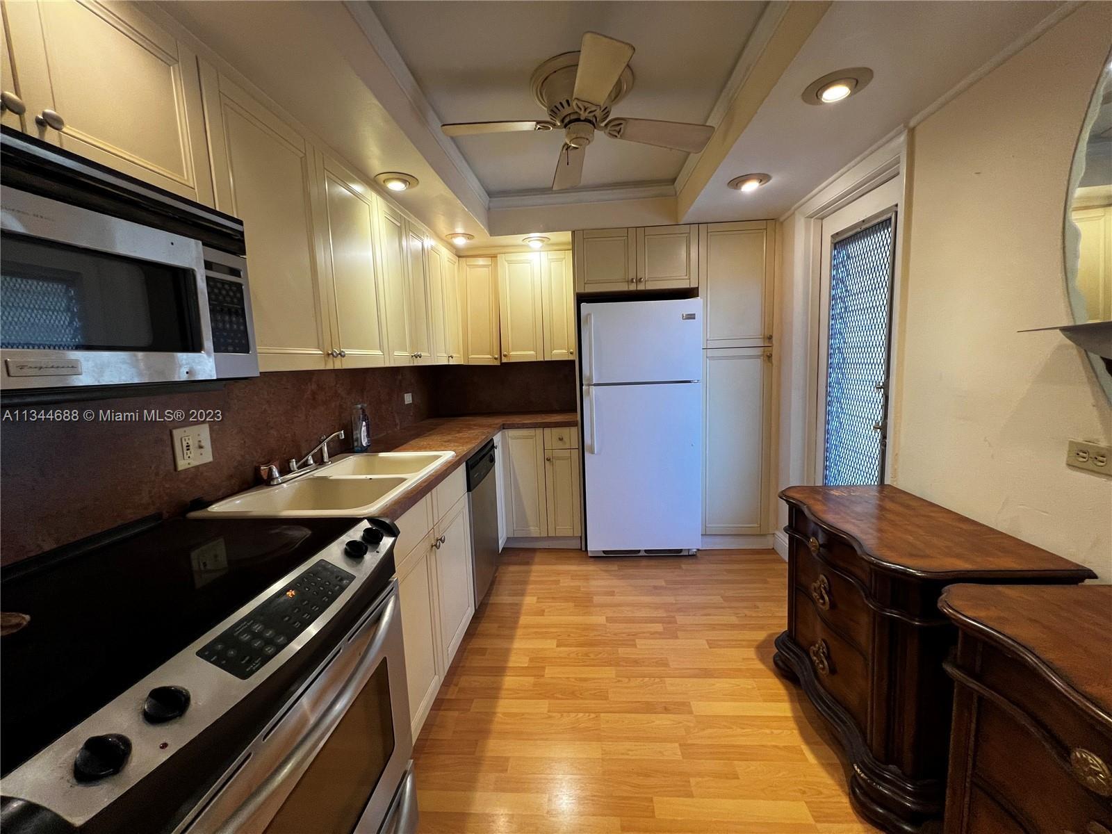 447 Ne 195th St Unit 309, Miami, FL 33179 - Condo for Rent in Miami, FL ...