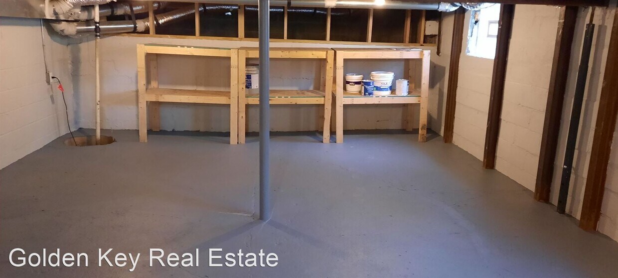 36511 Milo St, New Baltimore, MI 48047 - House Rental in New Baltimore ...