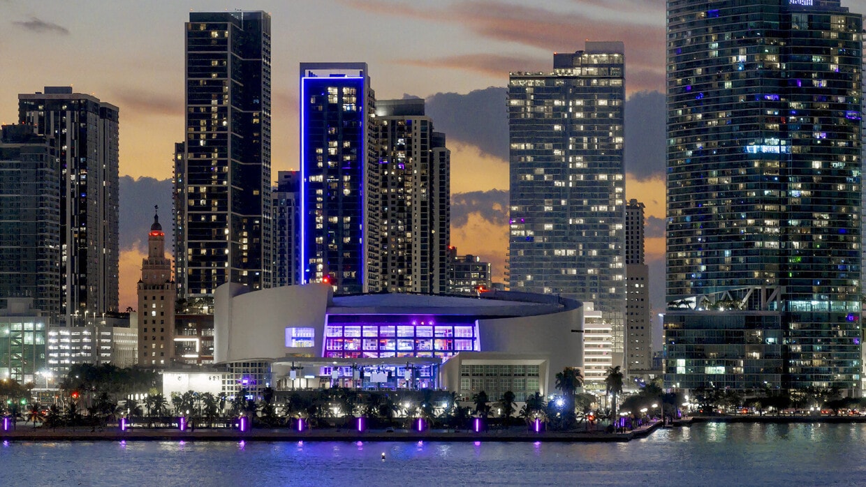Miami World Tower - 710 Ne 1st Ave Miami, FL 33132 | Apartments.com