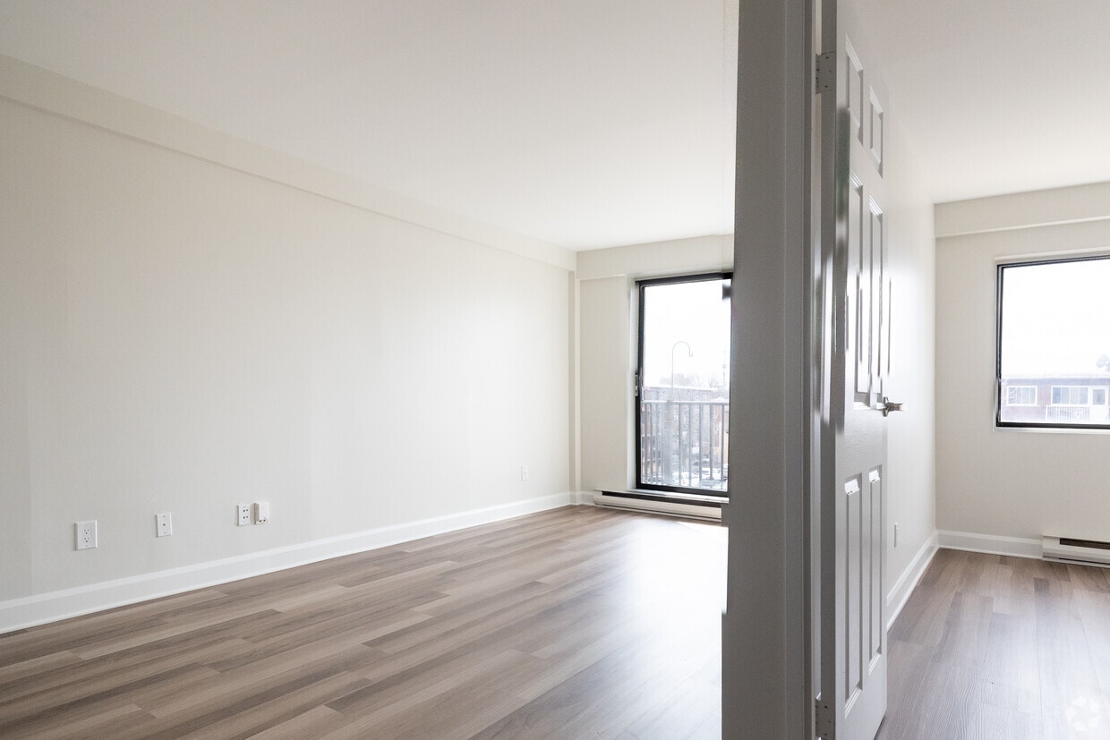 Domaine Mistral Apartments - 1111 Rue Mistral Montréal, QC | Apartments.com
