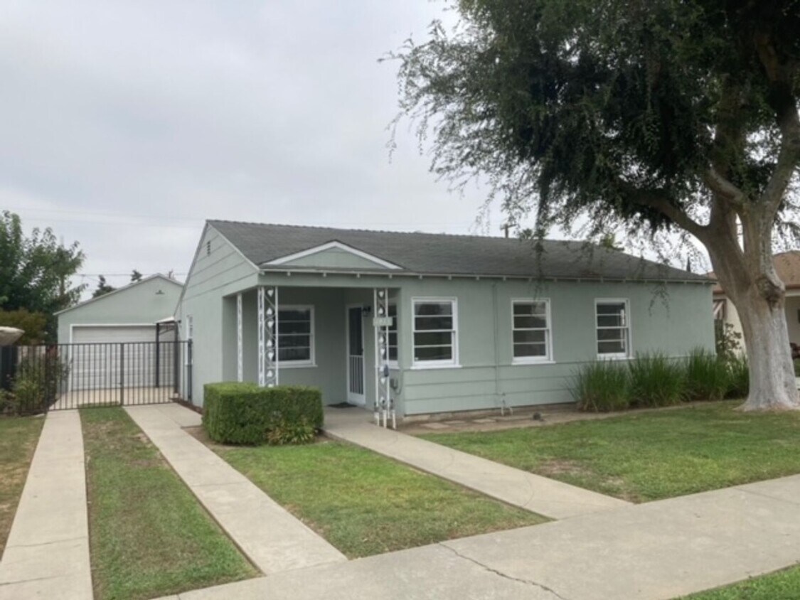 1413 E Almond Ave, Orange, CA 92866 - House Rental in Orange, CA ...