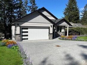 Apartments, Condos and Houses for Rent in Duncan, BC - 4 Rentals ...
