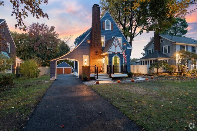 Apartamentos de renta en Westvale - Syracuse, NY | Apartamentos.com