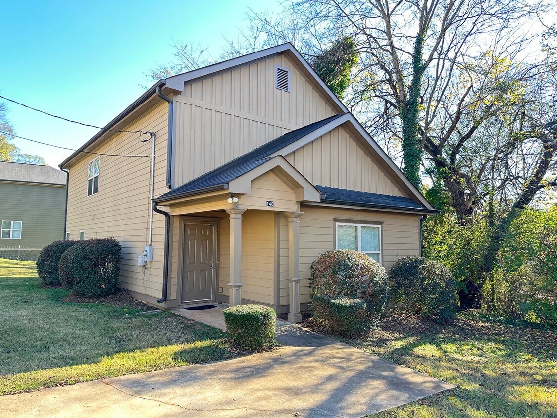 146 Ruth St, Athens, GA 30601 - House Rental in Athens, GA | Apartments.com