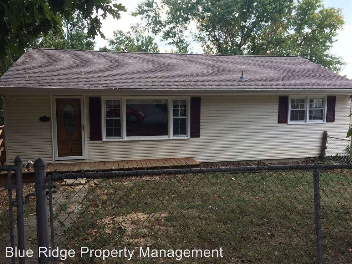 422 Pine St, Mount Carmel, TN 37645 - House Rental in Mount Carmel, TN ...