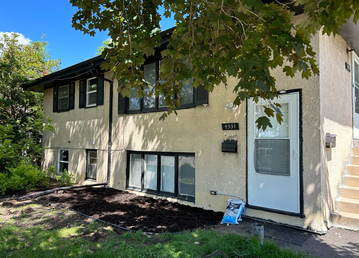 4551 Main St NE Unit 4553, Fridley, MN 55421 - Room for Rent in Fridley ...