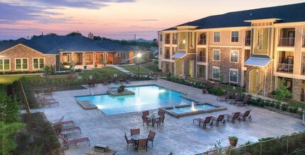 Riverside Villas Rentals - Keller, TX | Apartments.com