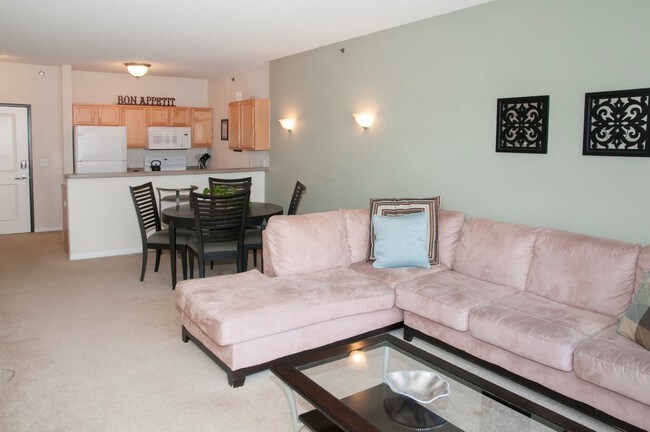 808 Berry Place Rentals - Saint Paul, MN | Apartments.com