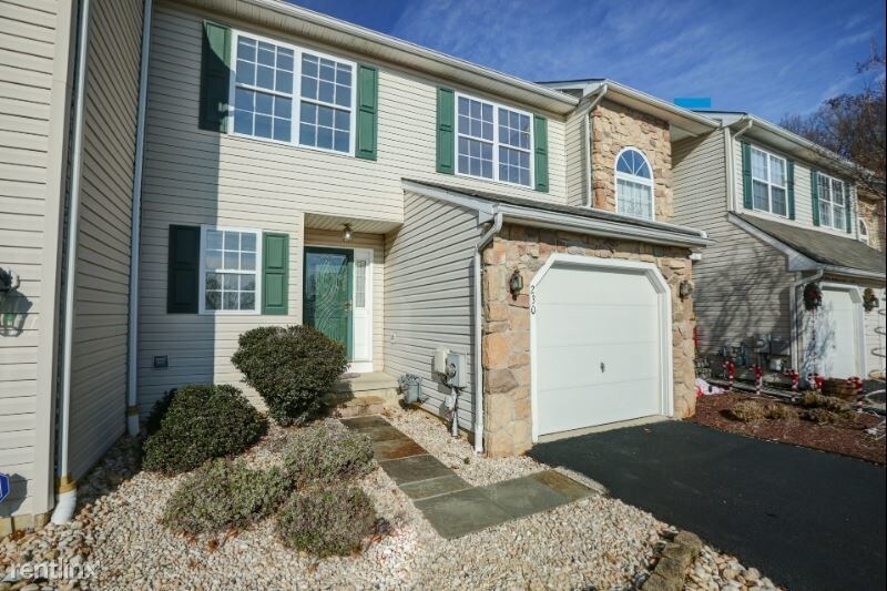 230 Beckington Ct, Middletown, DE 19709 - Townhome Rentals in ...