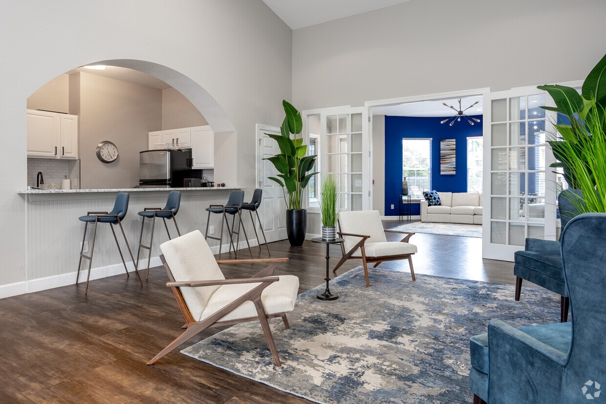 Royal Palm Terrace Apartments - 5030 26th St E Bradenton, FL 34203 ...