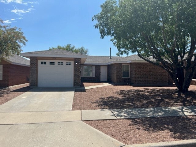 4652 Loma Del Rey Cir, El Paso, TX 79934 - House Rental in El Paso, TX ...