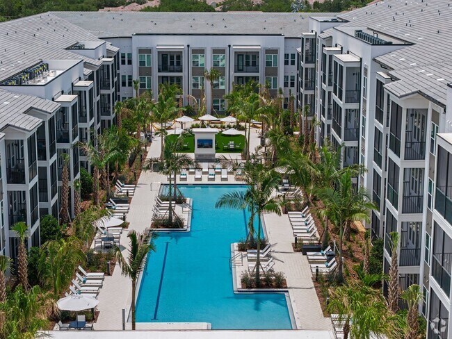 South Sarasota Senior Living Apartments for Rent - Sarasota, FL ...