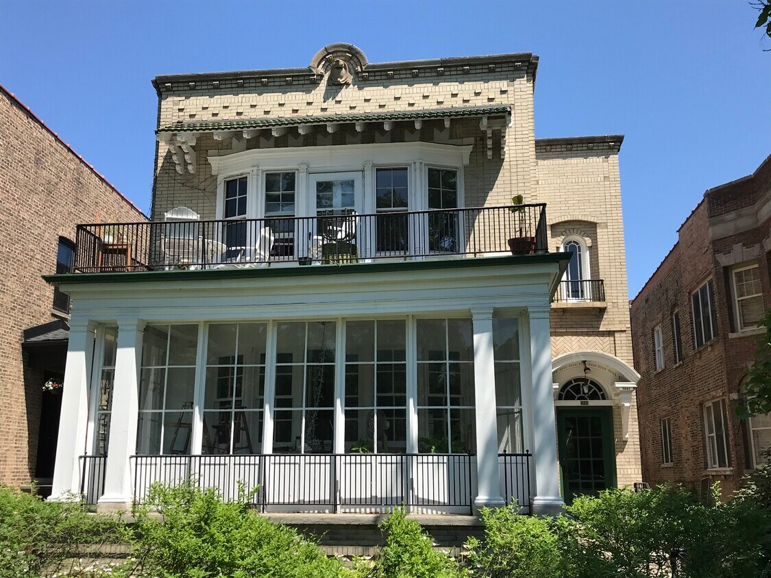 3006 W Logan Blvd Unit Second Floor, Chicago, IL 60647 - 3006 W Logan Blvd Chicago, IL 60647 ...