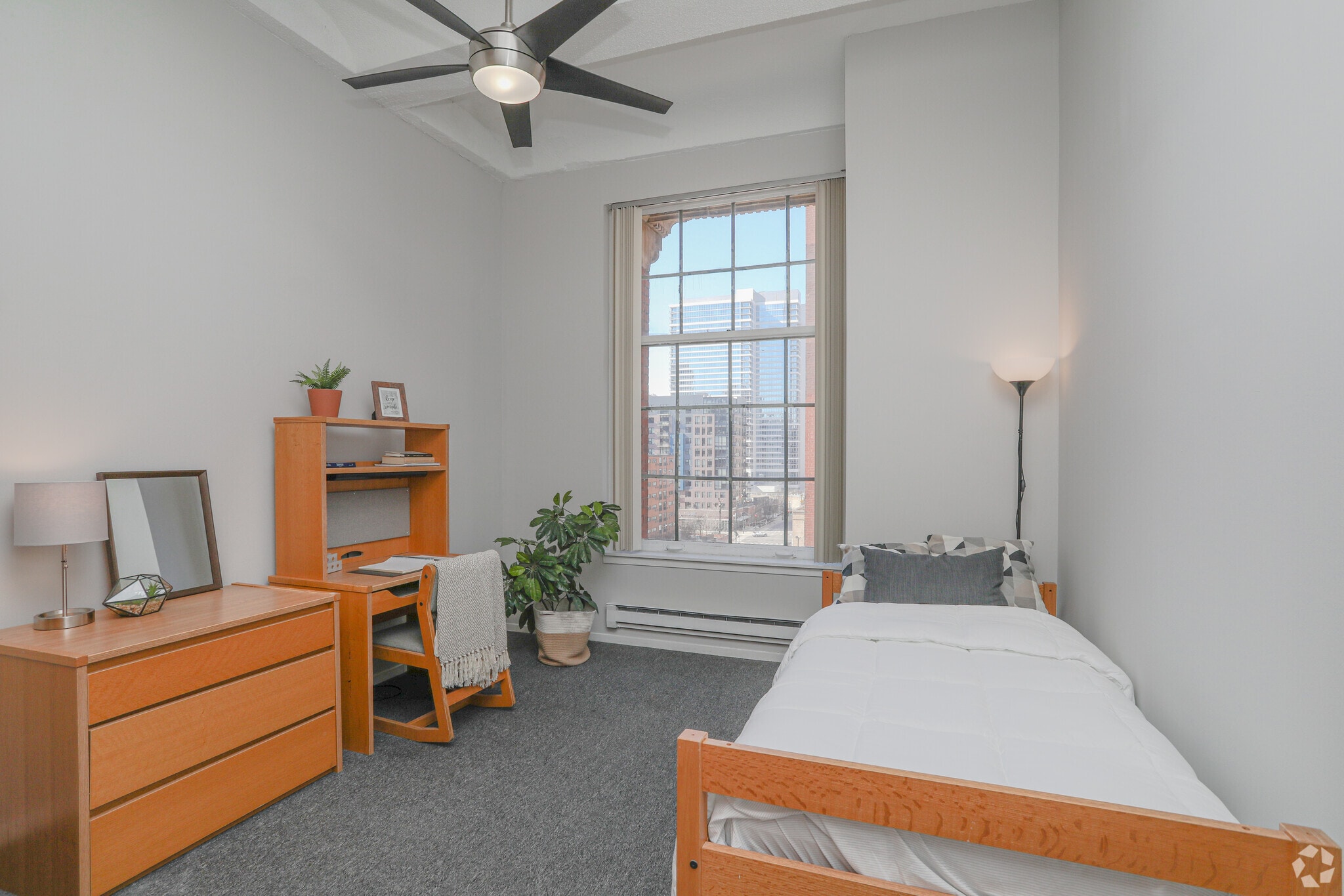 731 Plymouth by 3L Living - 731 S Plymouth Ct Chicago, IL 60605 ...