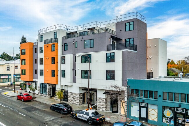 Spaulding at Berkeley Apartments for Rent with Hardwood Floors ...