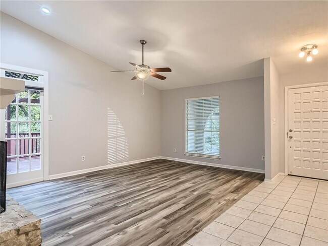 6001 Shadow Valley Cove, Austin, TX 78731 - Townhome Rentals in Austin ...