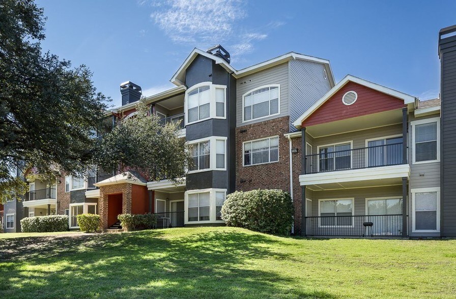 The Jax Apartments San Antonio