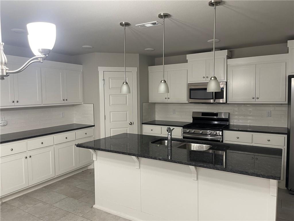 505 N Collins Ave, Gentry, AR 72734 - Townhome Rentals in Gentry AR ...