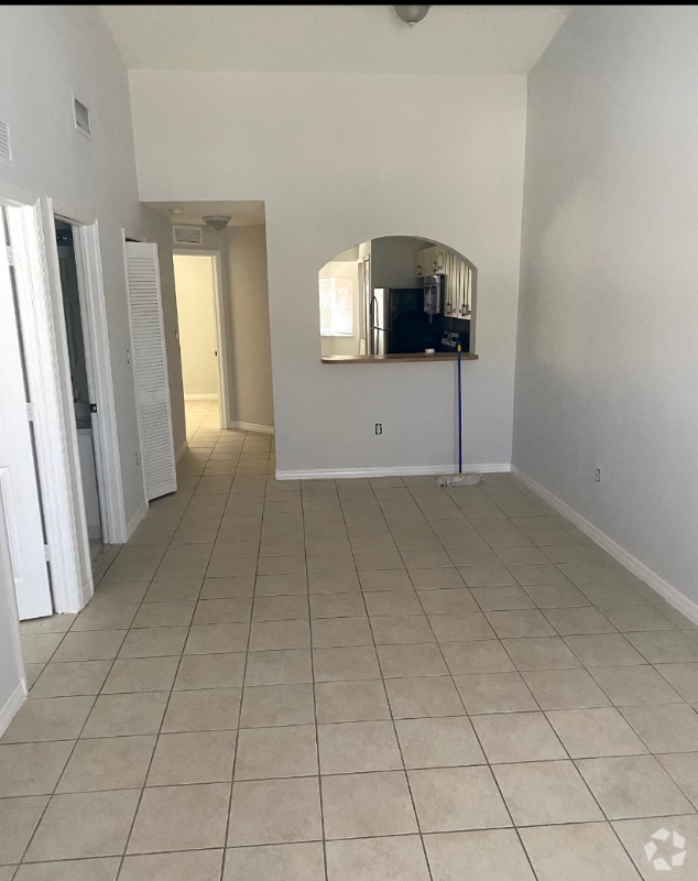 The Gardens II Apartments for Rent with High Ceilings - Homestead, FL ...