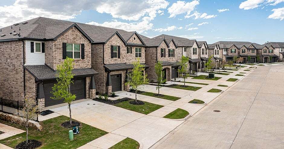 Bluebonnet Trail Townhomes Townhomes for Rent - Arlington, TX ...