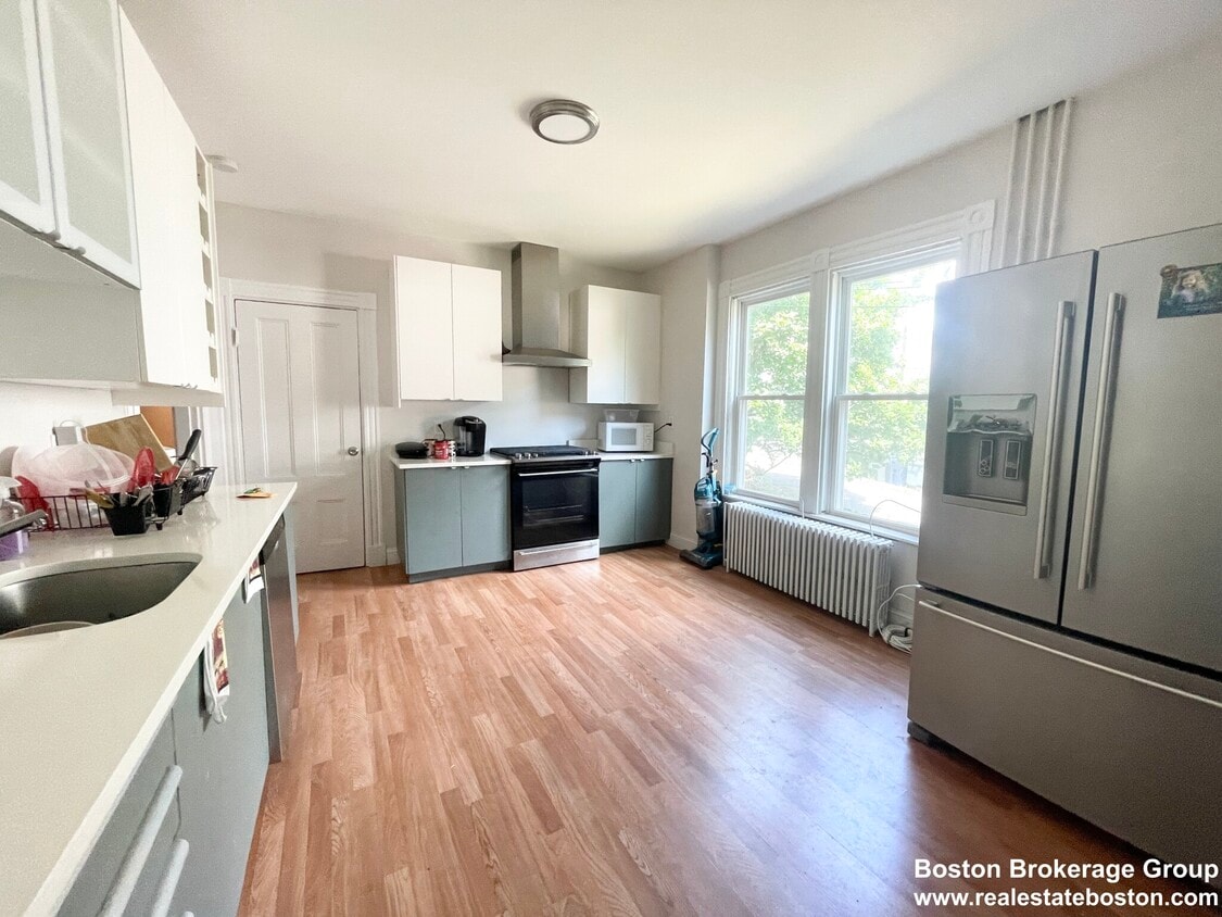 158 Boston St Unit 1, Boston, MA 02125 - 158 Boston St Boston, MA 02125 ...