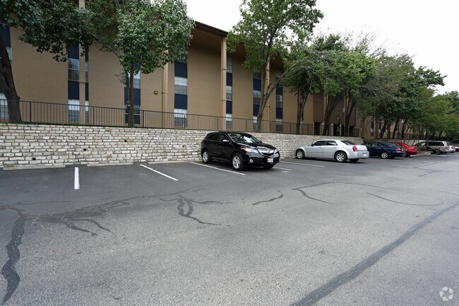 Acacia Cliffs Apartments - Austin, TX | Apartments.com