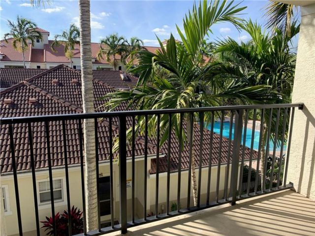 5840 W Sample Rd Unit 306, Coral Springs, FL 33067 - Room for Rent in ...