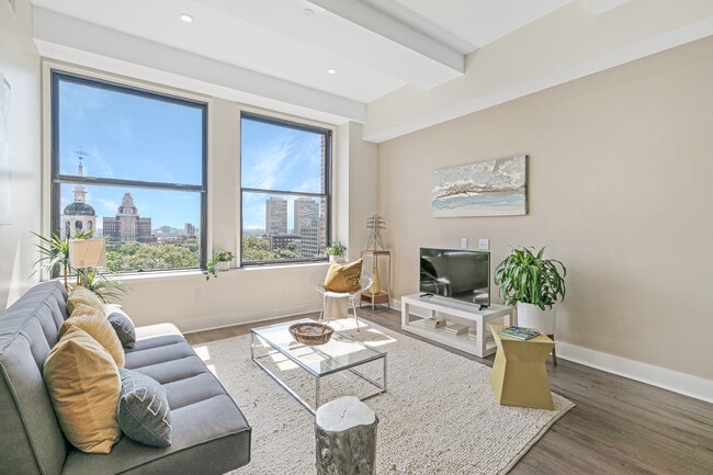 The Ledger Residences - 150 S Independence Mall W Philadelphia, PA ...