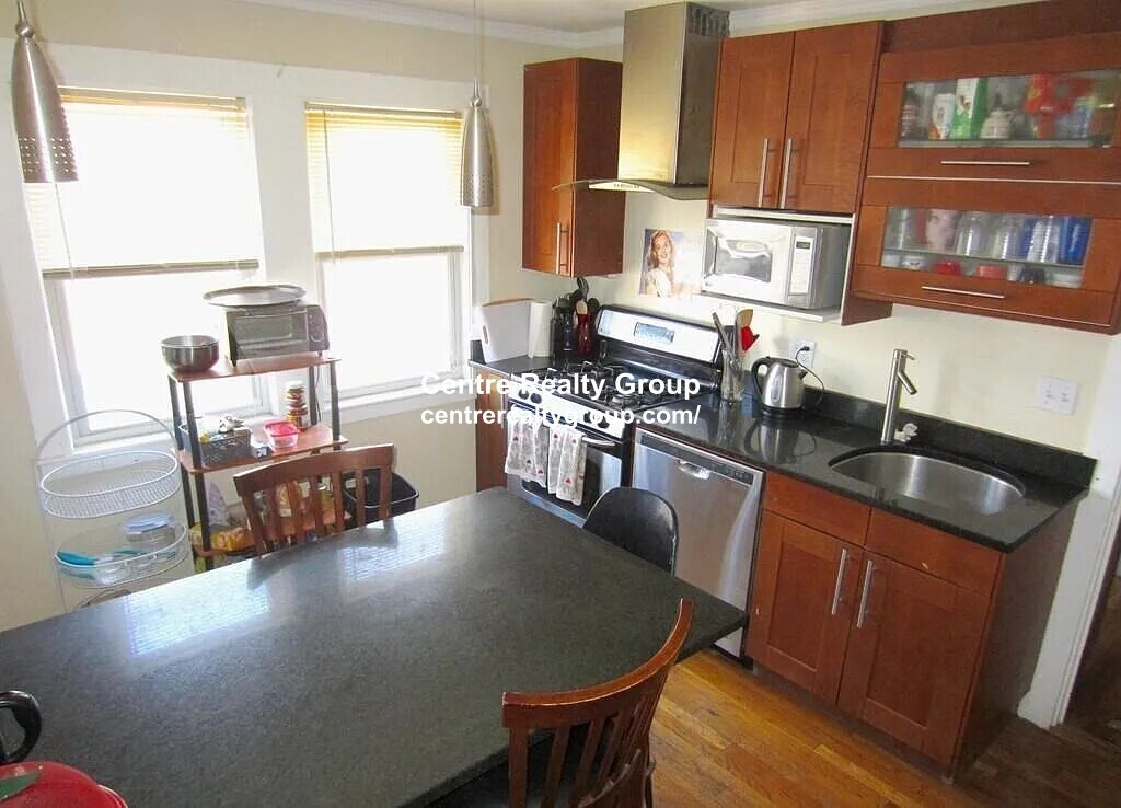 19 Frederick Ave Unit 17-19, Medford, MA 02155 - 19 Frederick Ave ...