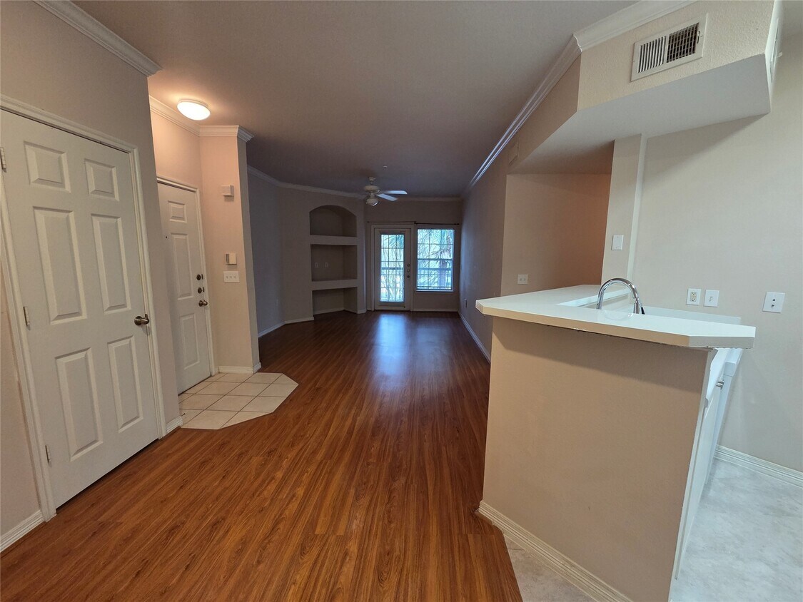 3045 Marina Bay Dr Unit 5204, League City, TX 77573 - Room for Rent in ...