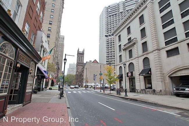 2006 Walnut St, Philadelphia, PA 19103 - Condo for Rent in Philadelphia ...