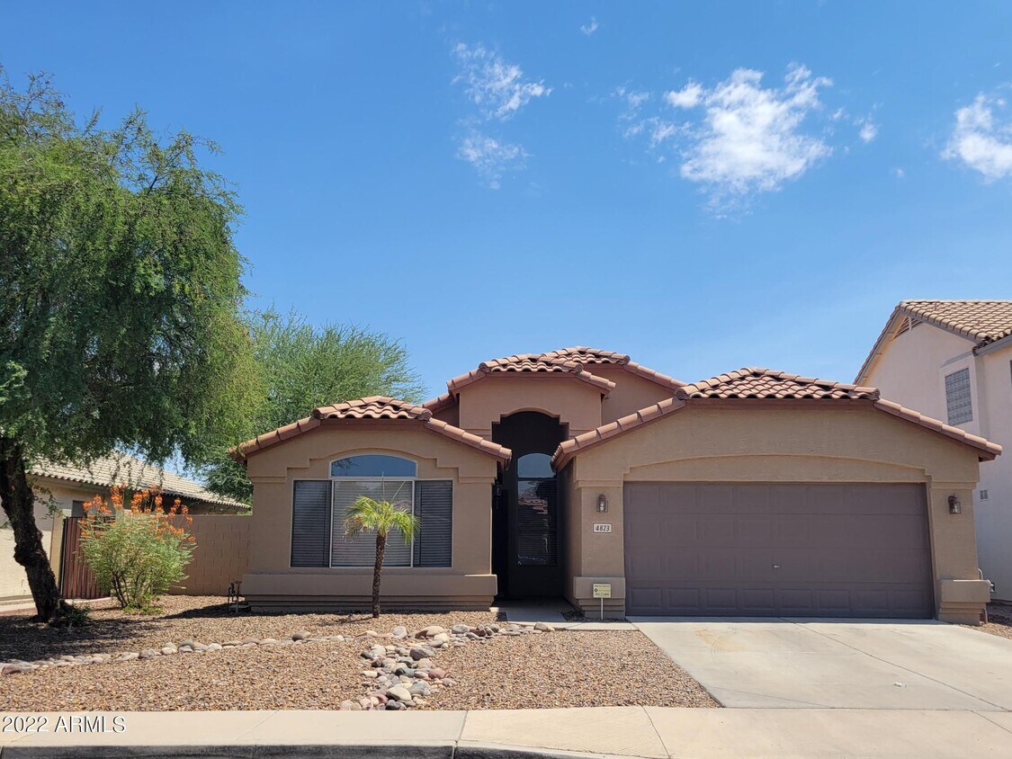 4823 E Cherry Hills Dr, Chandler, AZ 85249 - House Rental in Chandler, AZ | Apartments.com