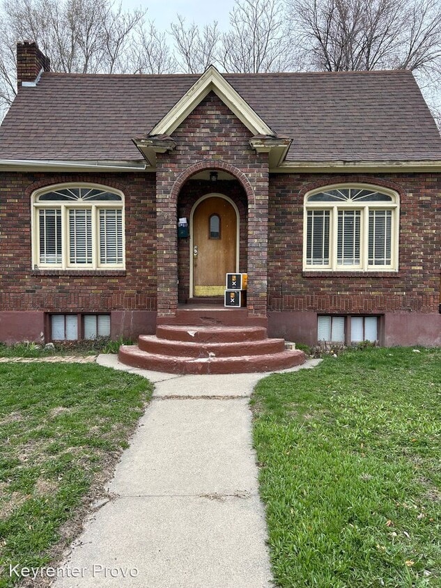 345 W 200 S, Provo, UT 84601 - House Rental in Provo, UT | Apartments.com